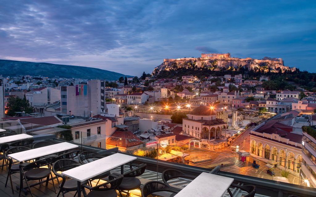 A for Athens Εστιατόριο & Cocktail Bar - Μπαρ με θεα Ακροπολη